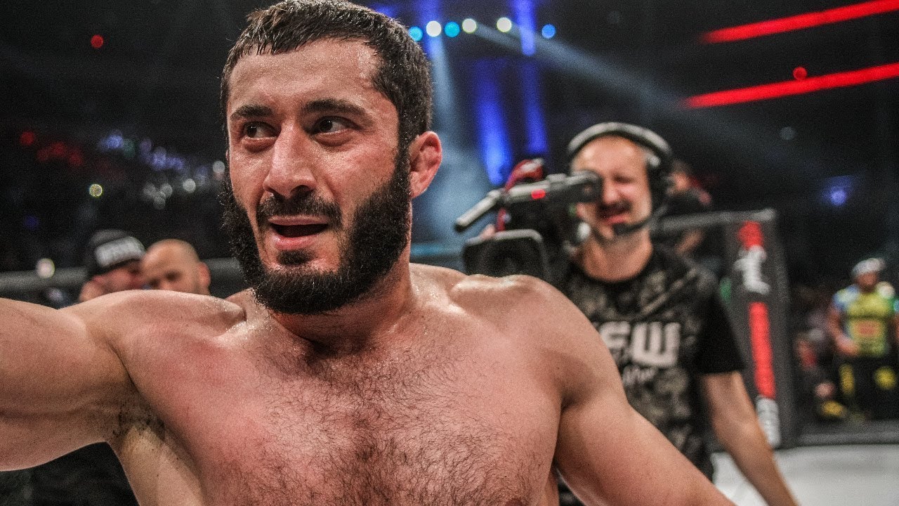 Mamed Khalidov: Mam pas, jestem mistrzem i muszę teraz go bronić! Jest ...