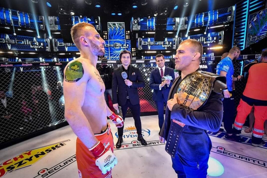 Daniel Rutkowski vs Dawid Śmiełowski w walce bokserskiej na gali ...
