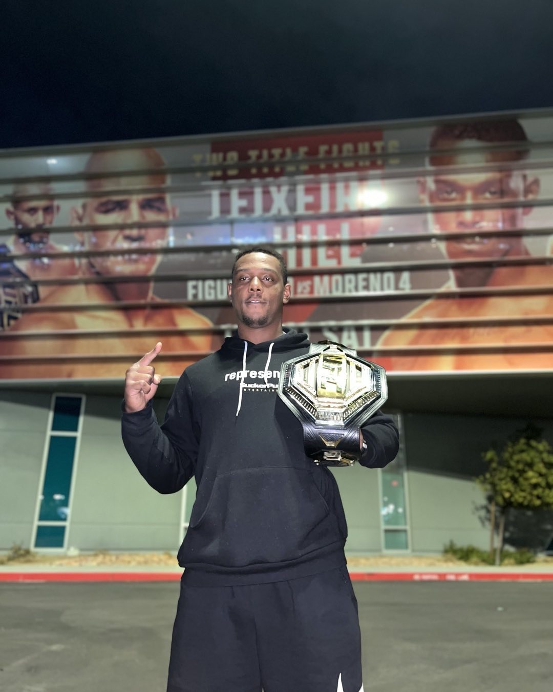 Jamahal Hill o pierwszej obronie pasa mistrzowskiego UFC. Wskazuje ...