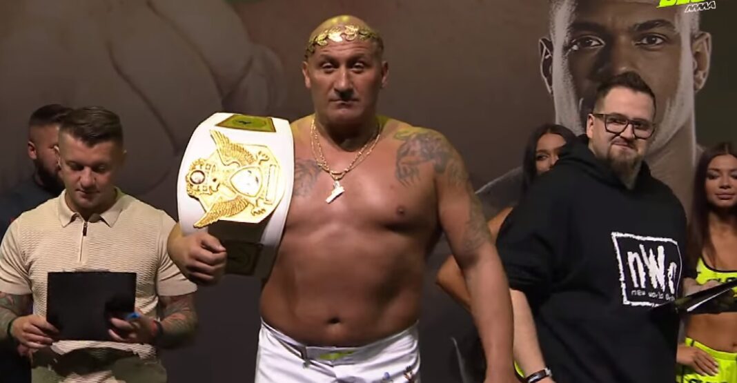 Najman po przegranej z Fonfarą na Clout MMA 1. "Była to bardzo krótka ...