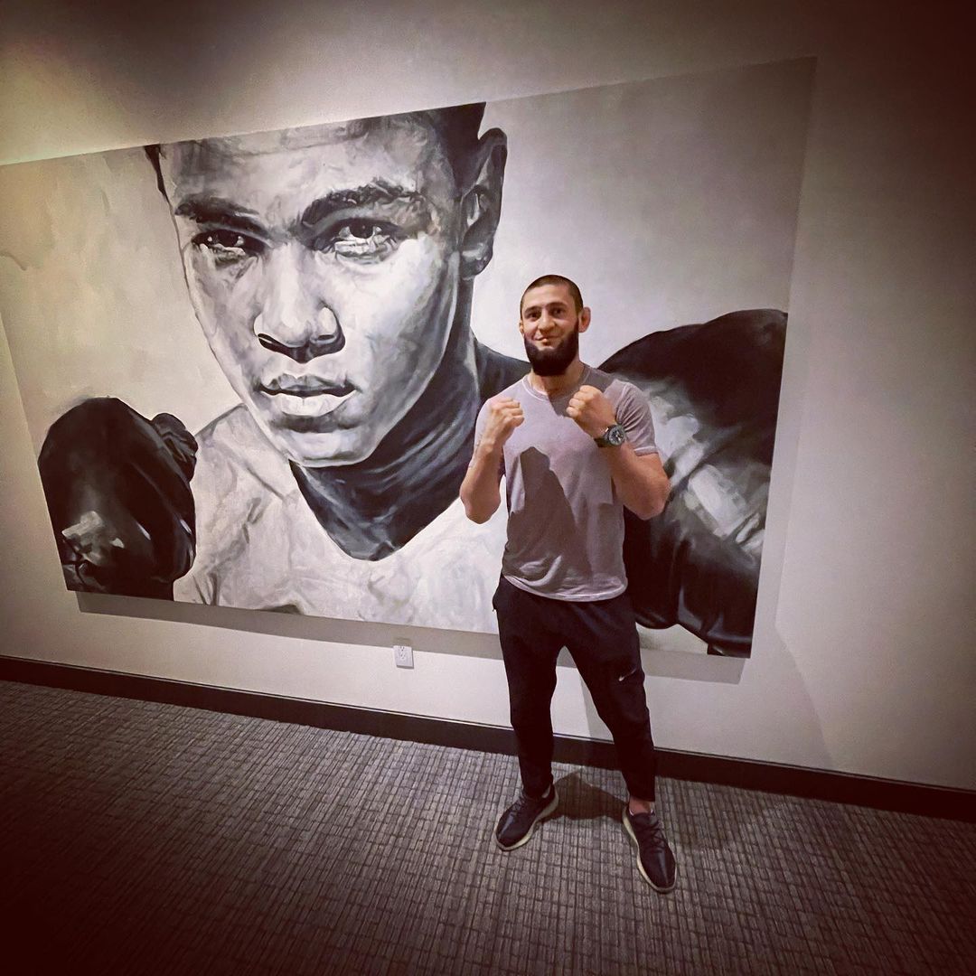 Khamzat Chimaev doznał poważnej kontuzji w pierwszej rundzie walki z ...